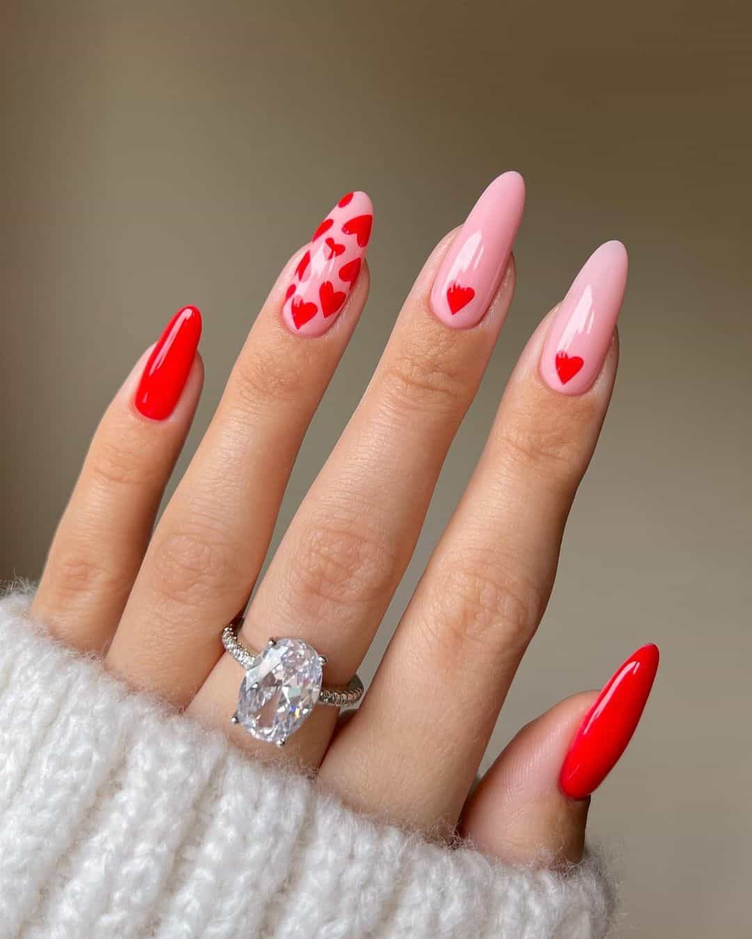 45 The Cutest Valentine's Nail Designs and Valentine's Day Nails We Can ...