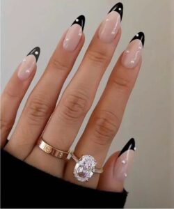 42 Classy Graduation Nail Designs to Upgrade your Graduation Look ...