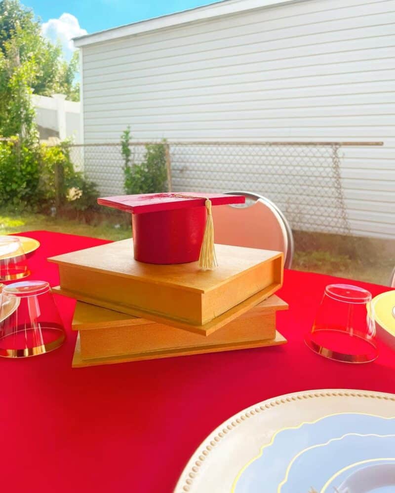 32 Cute Graduation Centerpiece Ideas You Have to Get For Your ...