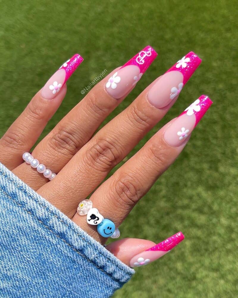 39 Cute Pink Barbie Nails Trends To Recreate Immediately With Houna