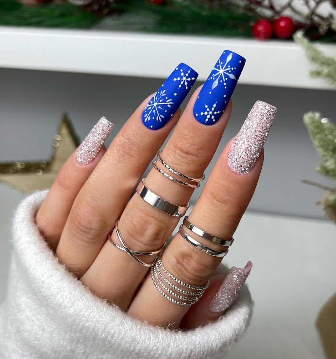 67 Cute Christmas Nail Designs and Christmas Nail Ideas You Have to ...