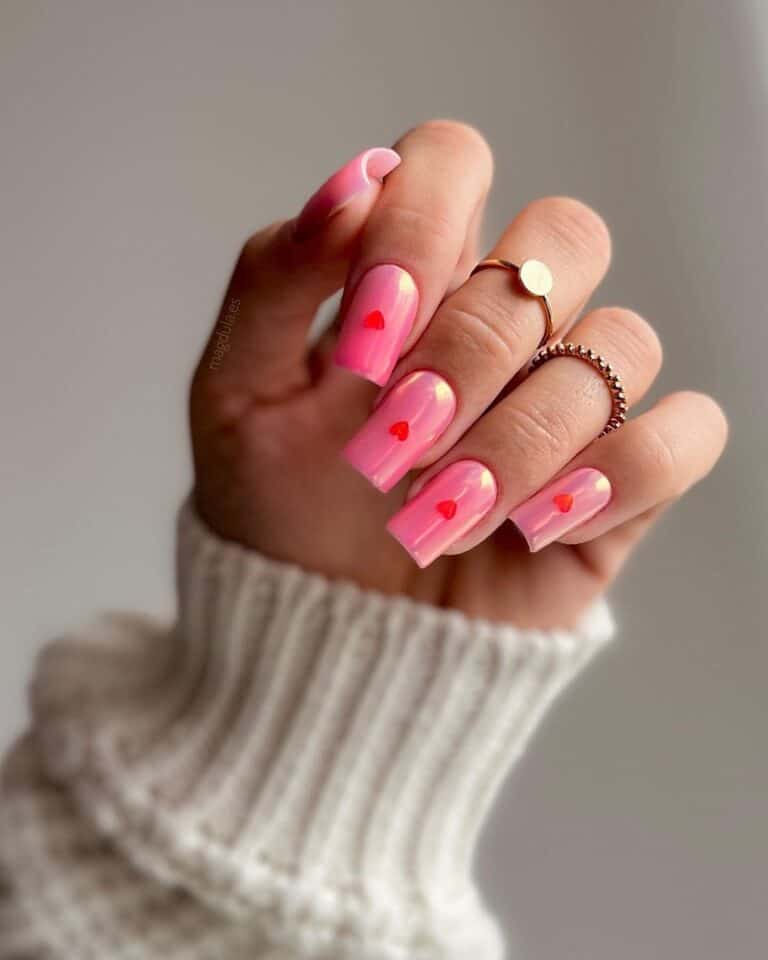 57 Cute Heart Nail Designs and Heart Nails You'll Want to Recreate this ...