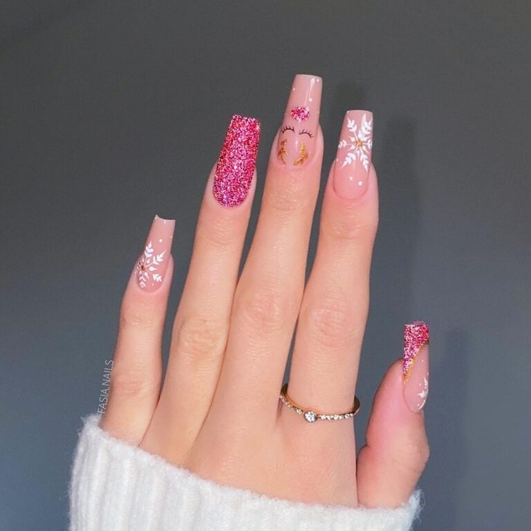 47 Insanely Cute December Nails and December Nail Designs You Have to ...