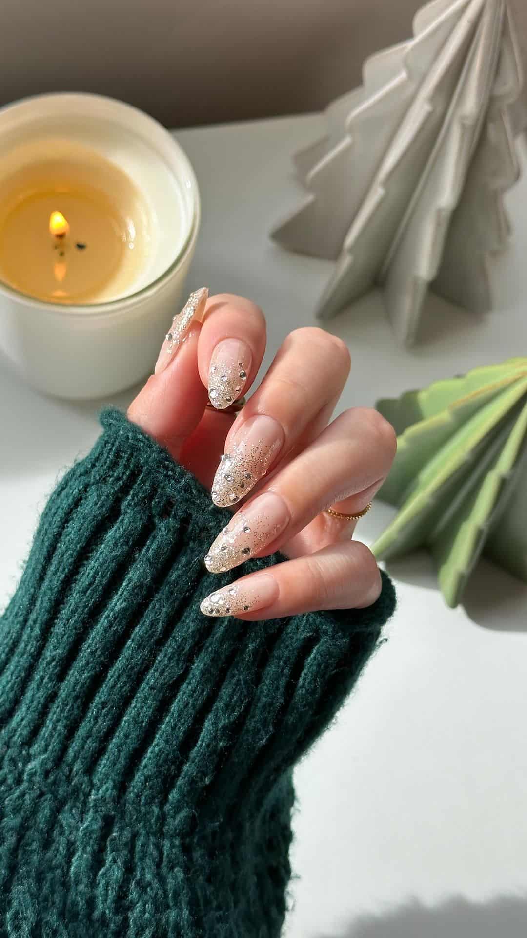 47 Insanely Cute December Nails and December Nail Designs You Have to ...