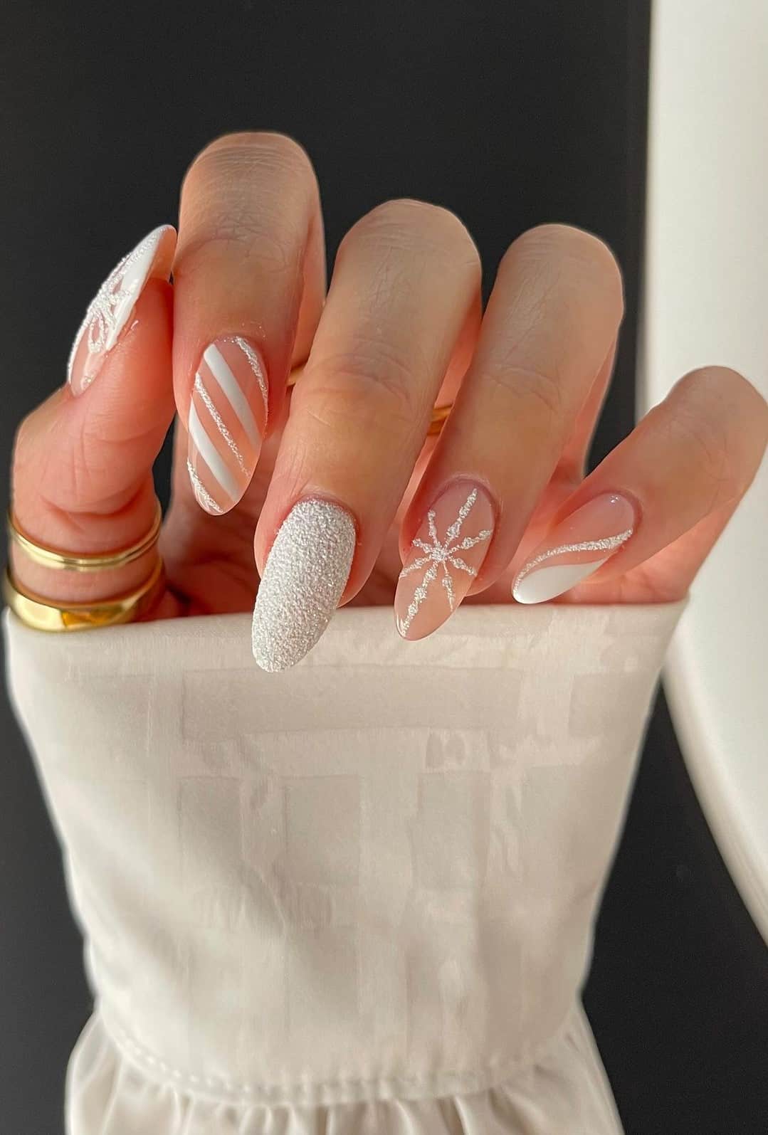 43 Of The Best Winter Nail Designs and Winter Nails of 2025 You Will ...
