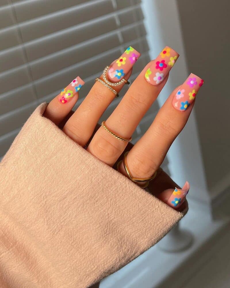 45 The Cutest May Nails and May Nail Designs You Have to Recreate ...