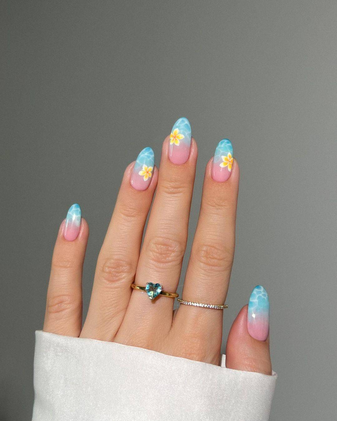 30 Cute August Nail Designs and August Nails You Will Love This Summer ...