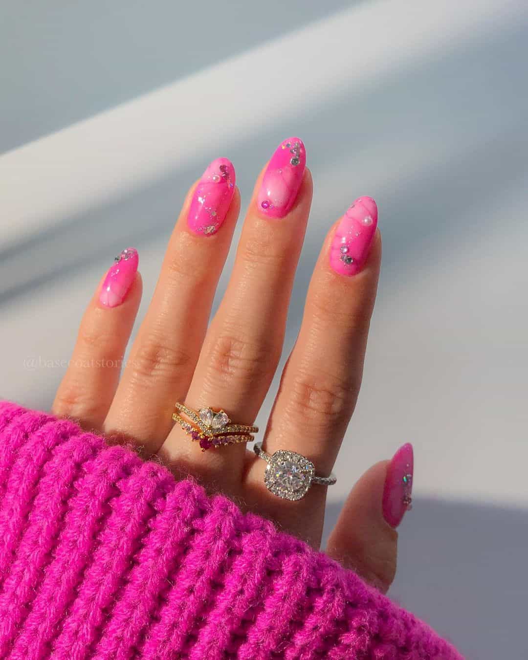 37 Hottest Pink Nail Designs To Show Off This Year - With Houna