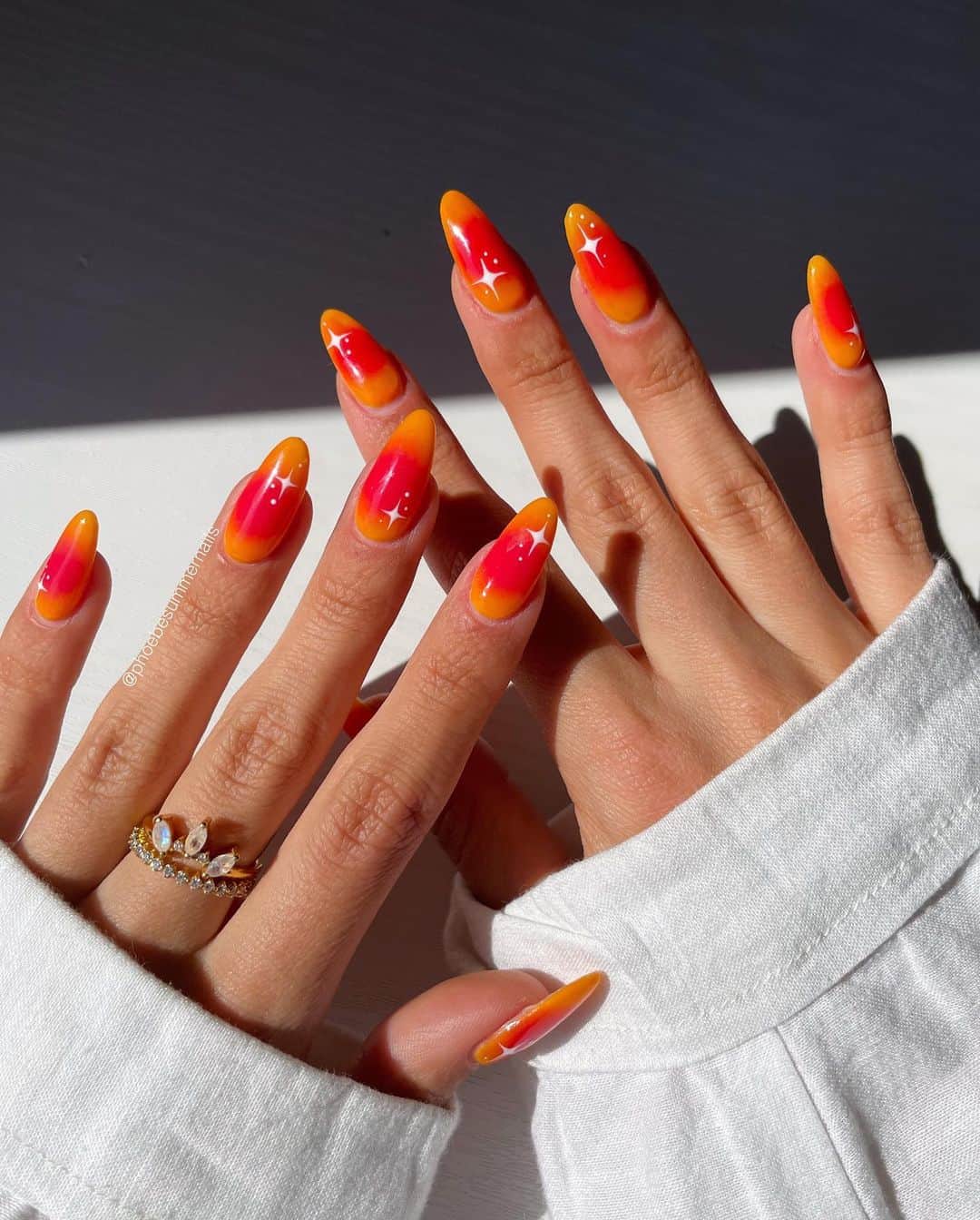 25 Unreal Aura Nails That Will Match Your Energy in 2025 - With Houna