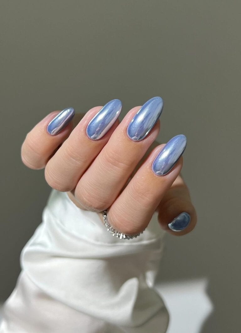 47 Of The Best Chrome Nail Designs and Chrome Nails to Nail Your Next ...