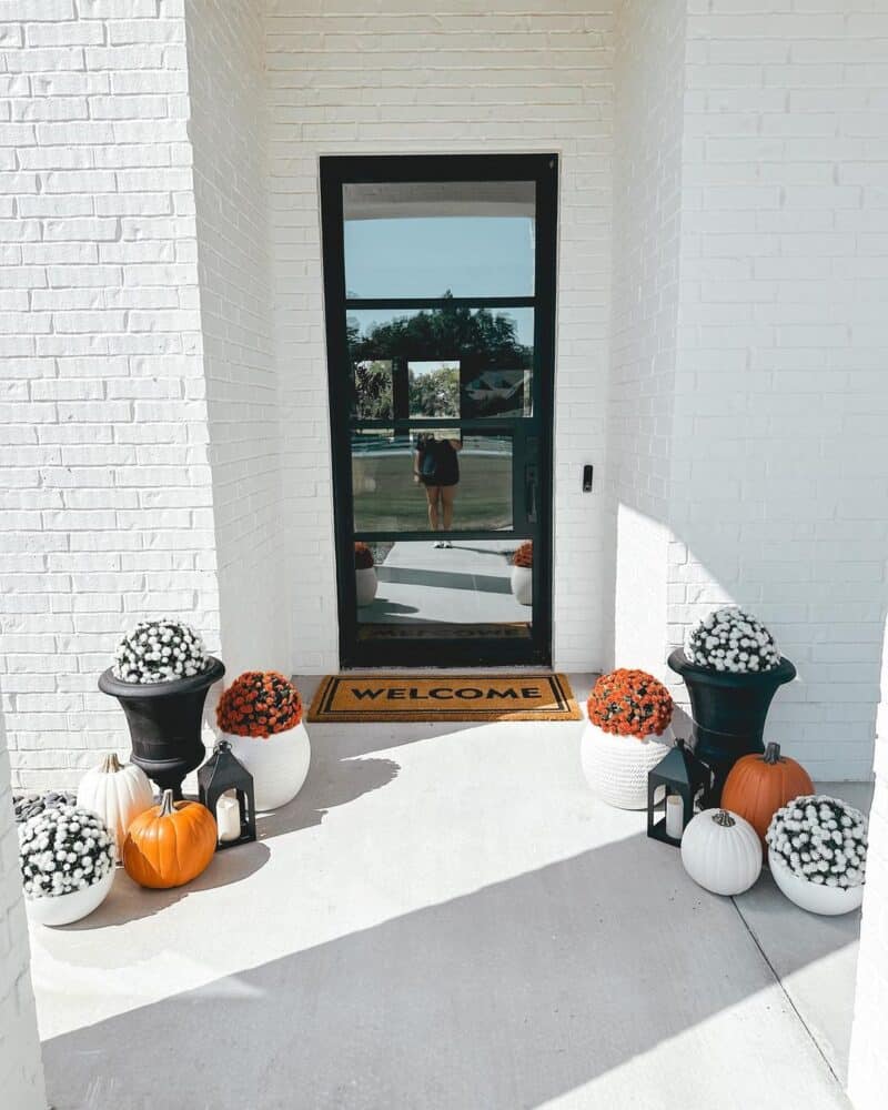 39 Insanely Cute Fall Front Porch Decor Ideas to Warm Up Your Autumn ...