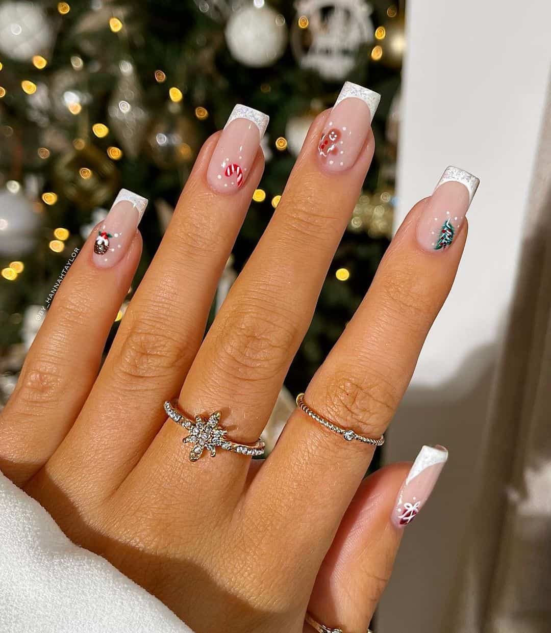35 Ideas De Diseños De Uñas Cortas Navideñas Que Te Encantaran ...