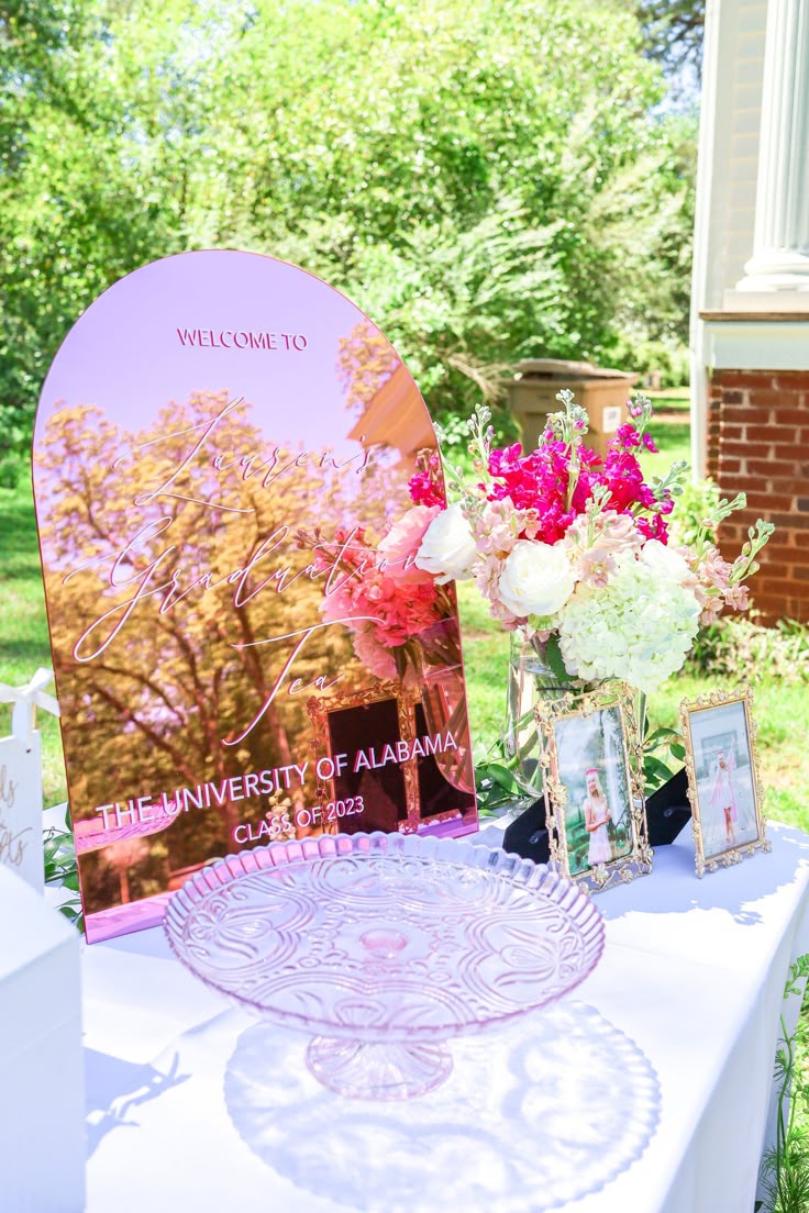 20+ Unforgettable Grad Party Ideas to Celebrate in Style - With Houna
