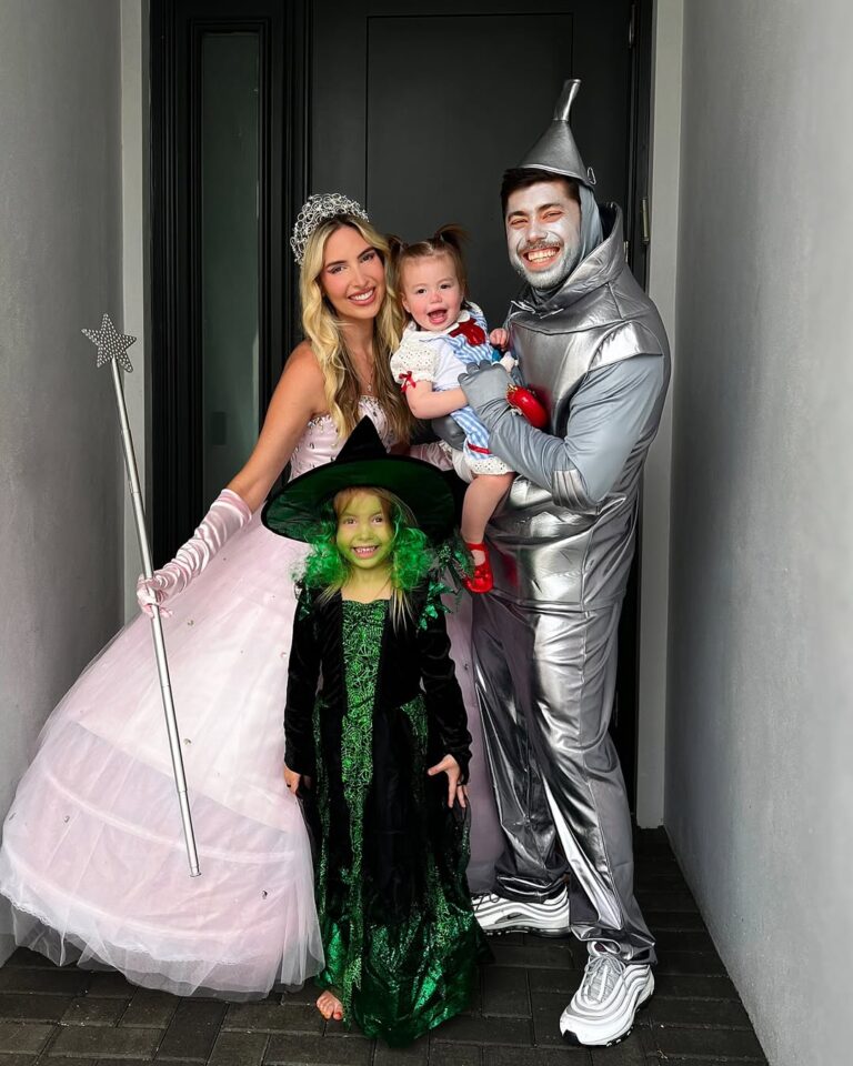 35 Matching Halloween Costumes For Family To Upgrade Your Look This ...